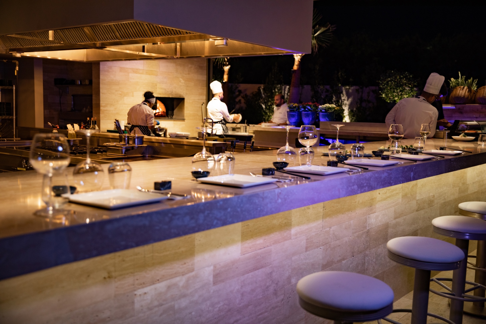 AVLU – North Piers