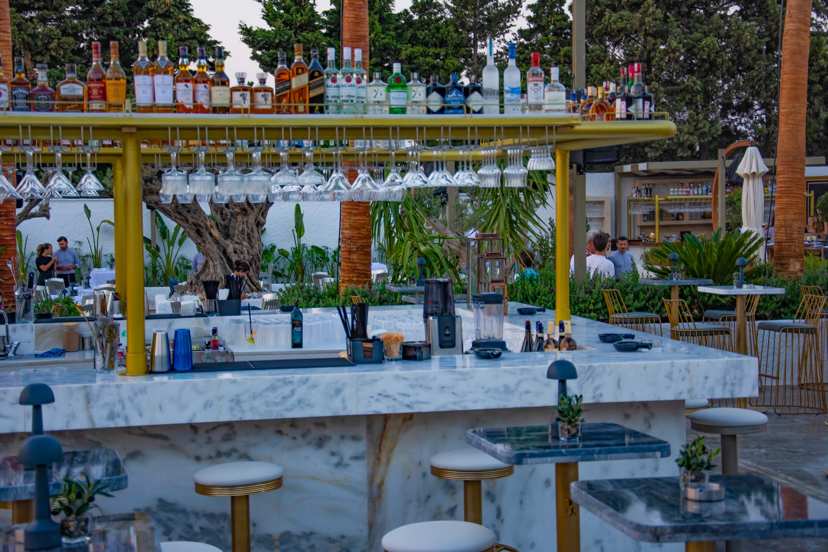 AVLU – North Piers